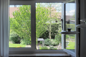 THIS is why you should also open your windows when it's cold outside!