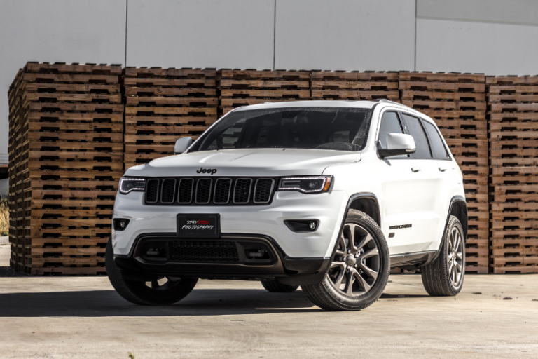 25 Hidden Features in Cars You’ve Overlooked