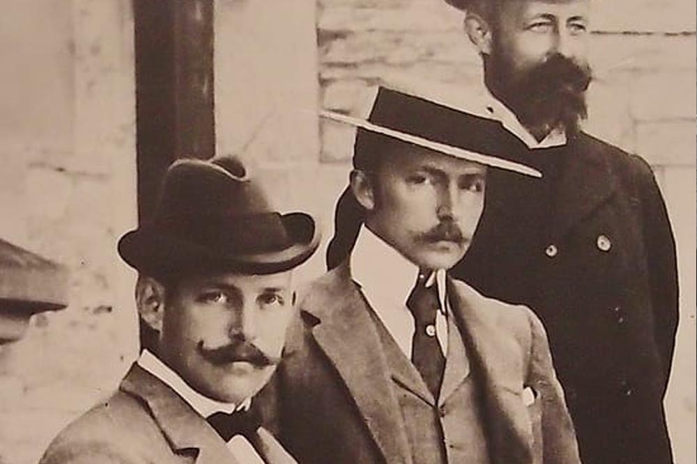 This Is What The Perfect Male Body Looked Like 100 Years Ago (And Every ...