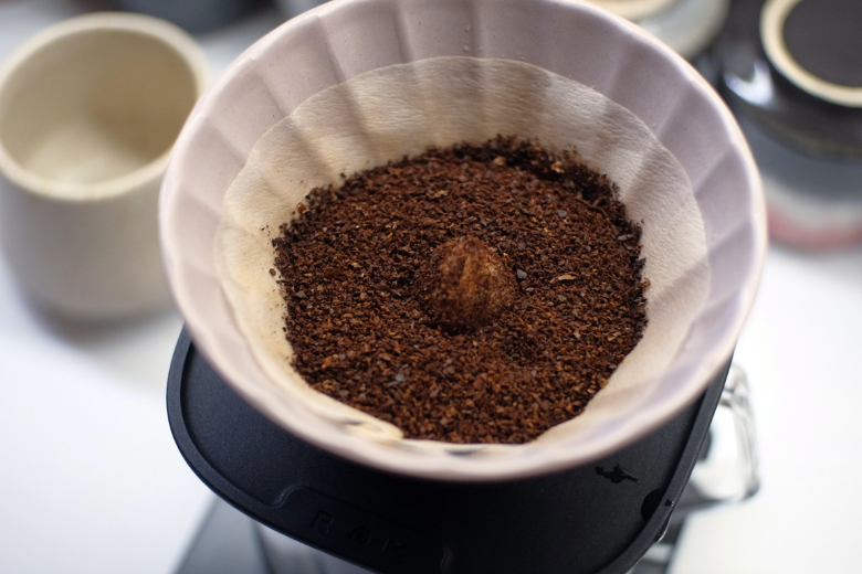Coffee Filter Left Over? Then Use It For Your Flower Pot!