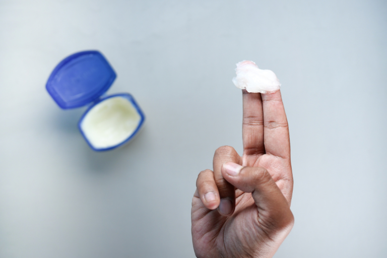 Bread clips: you'll never throw them away again when you find out what ...