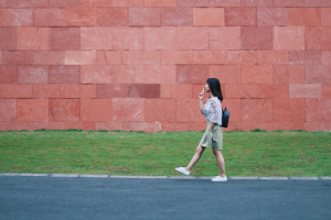 A long hike or a short stroll? Which one is better for you?