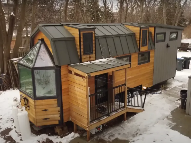 Watch How This Couple Transformed a Tiny Trailer Into A Family Home of ...